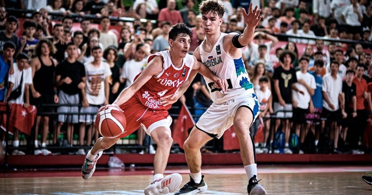 Slovenia v Turkey | Semi-Finals - U18 Euro Championship - 3 minute game ...