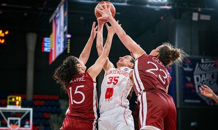 Tallest teenager in the world 🤯😱 🇨🇦 Canada's Olivier Rioux has been ...
